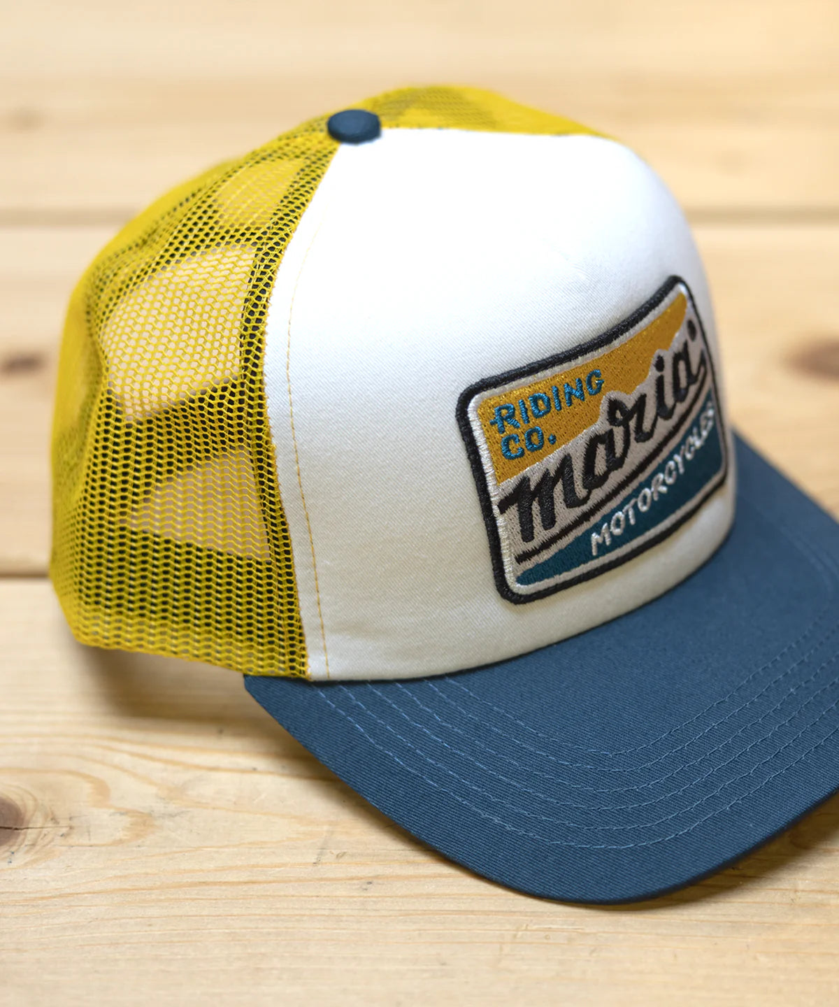 Maria Riding Yellow Trucker Cap – Sunset Race – Machinehead Moto